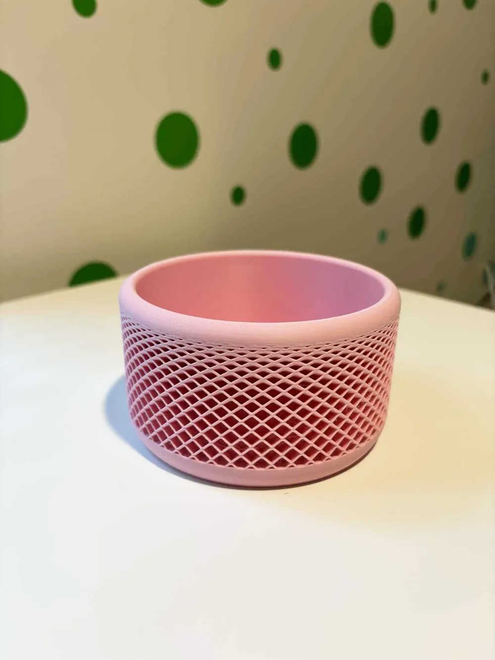 Mesh Planter (Free commercial use) - Free 3D Print Model - MakerWorld