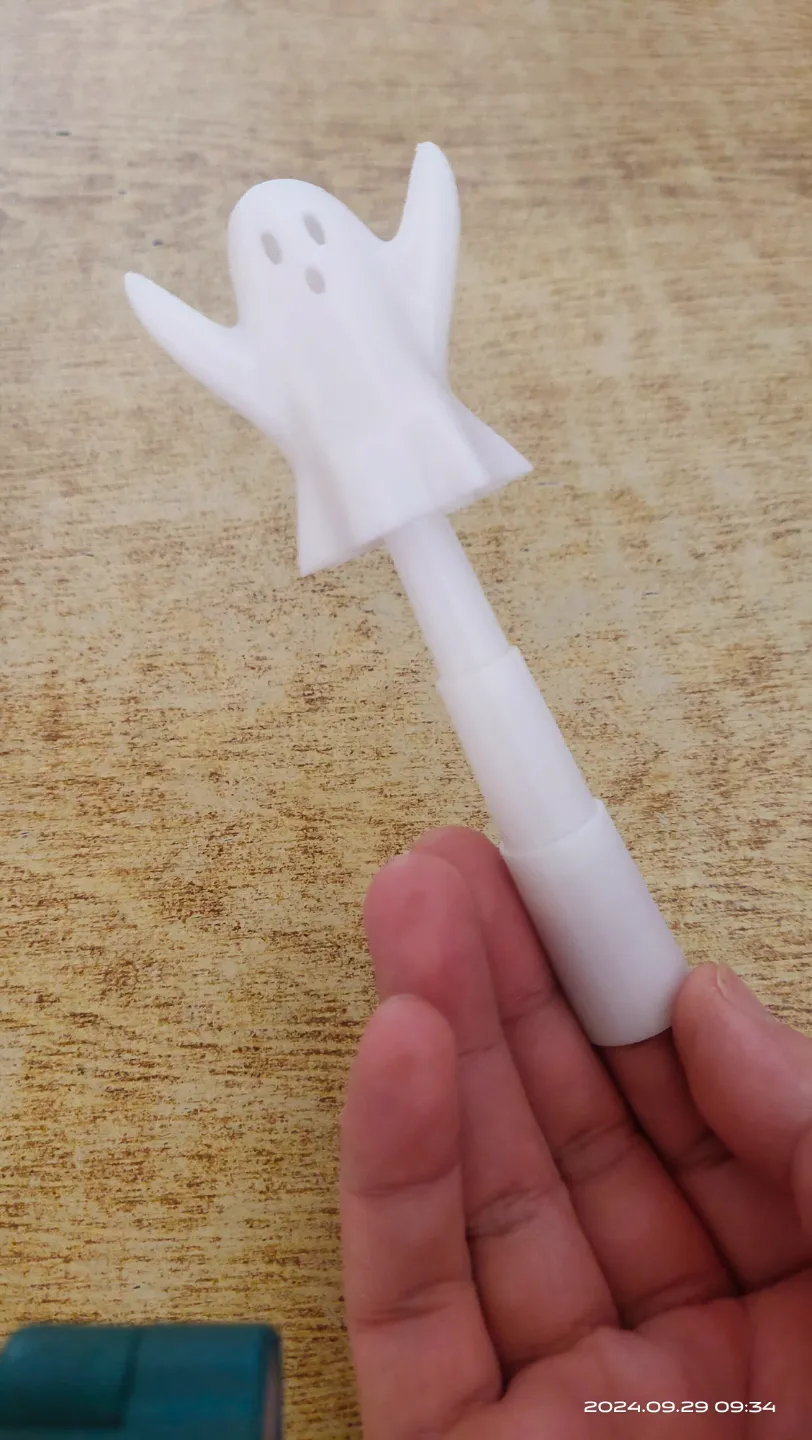 Rotatable and stretchable Halloween ghost toy by YiYue - MakerWorld