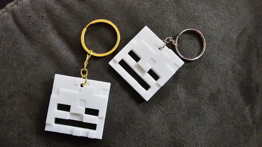 Minecraft Skeleton Head Keychain by Nightshade Novelties MakerWorld ...