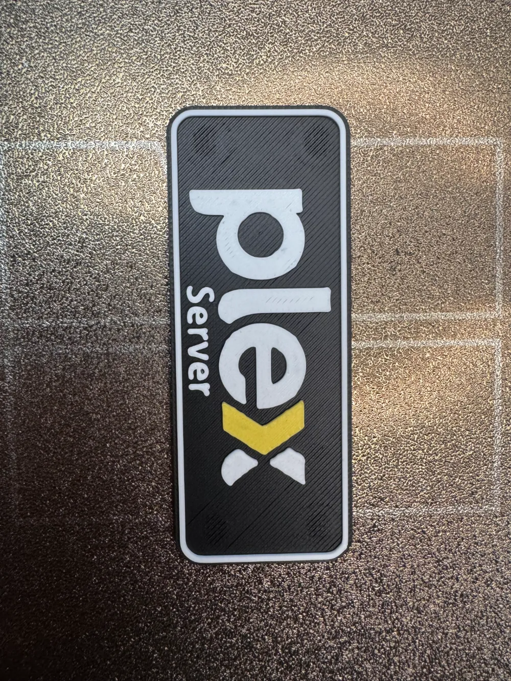 Magnetic Plex Server Badge - Free 3D Print Model - MakerWorld