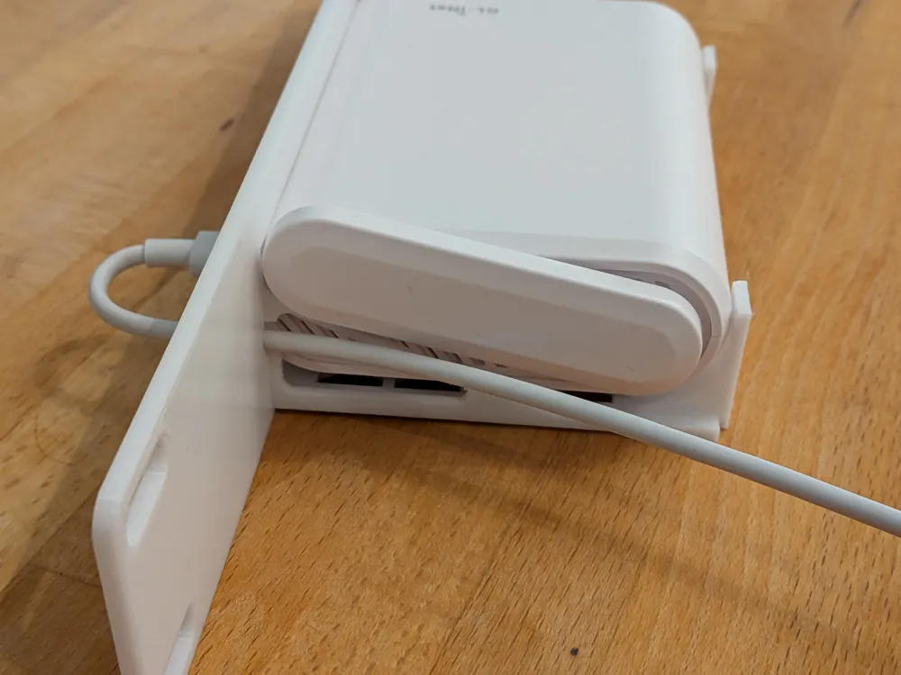 10 inch rack mount for GL.iNet Opal router - Free 3D Print Model ...