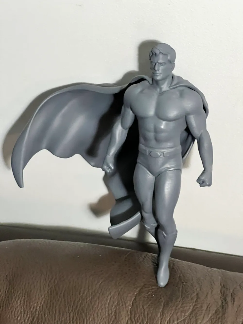 some superhero with a cape - Free 3D Print Model - MakerWorld