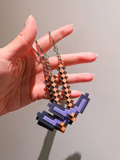 Minecraft Pickaxe Keychain by Jasons Dreamland MakerWorld: Download ...