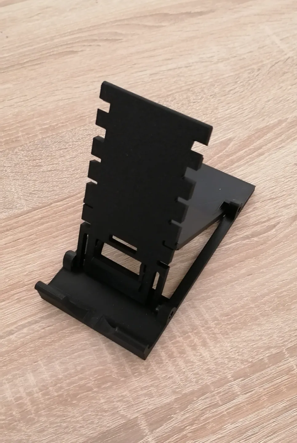Foldable Handy Stand by thesilent2000 - MakerWorld