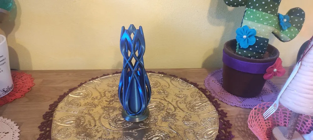 Magic Vase by Acsom75 - MakerWorld