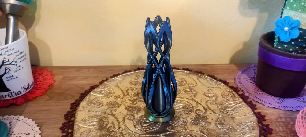 Magic Vase by Acsom75 - MakerWorld