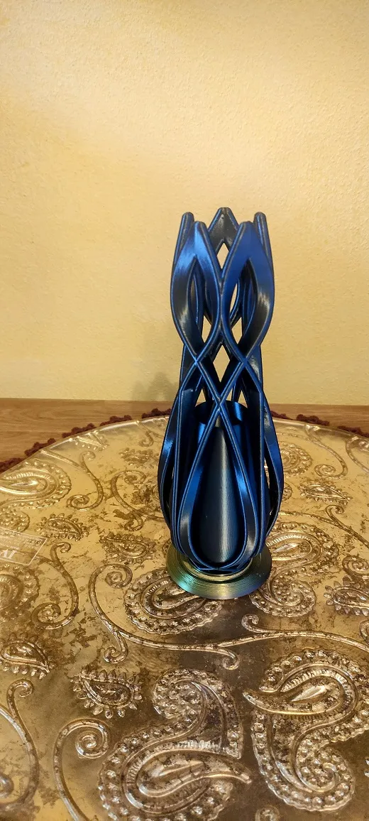 Magic Vase by Acsom75 - MakerWorld