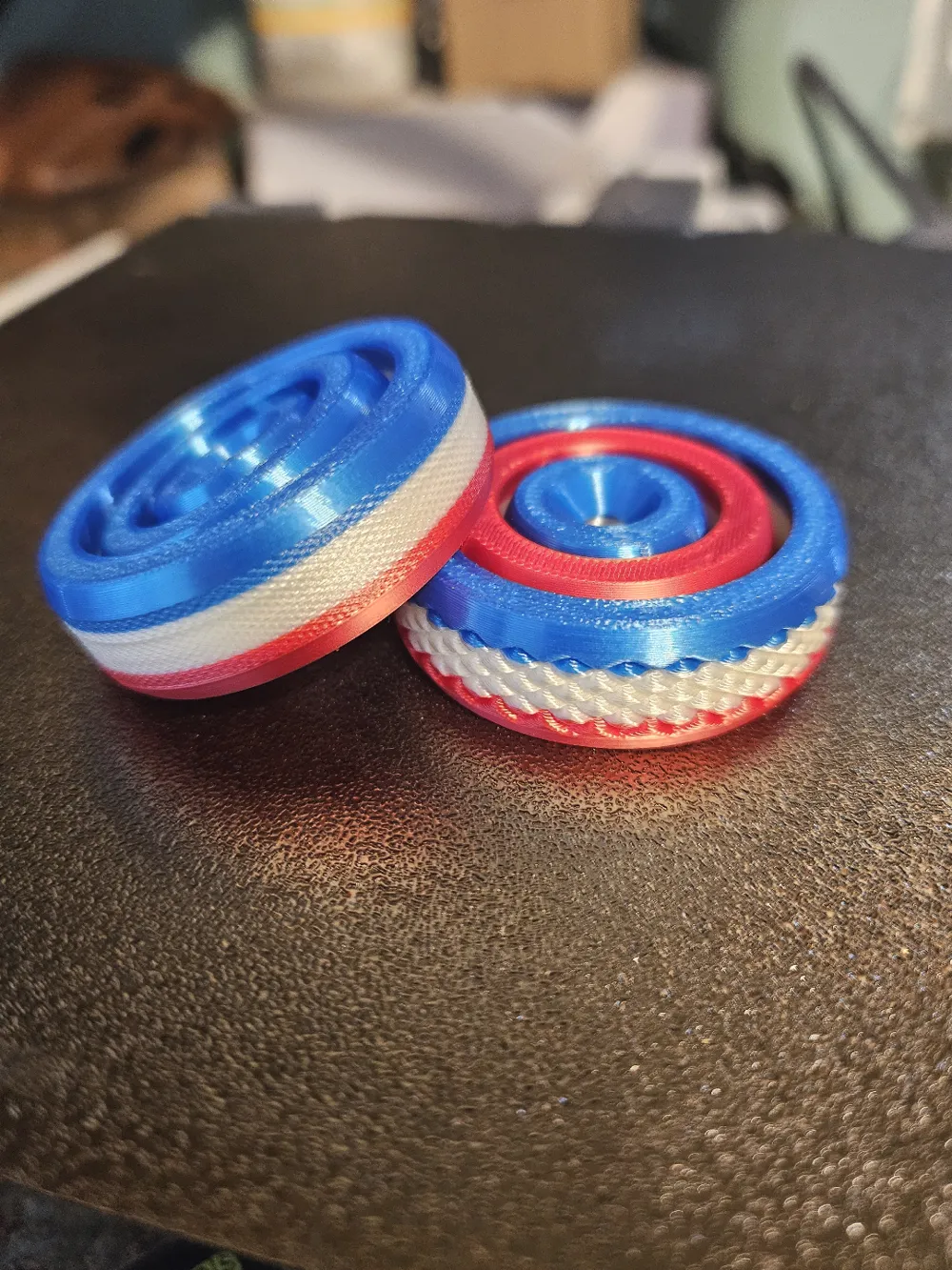 Spinning Gyro Fidget with Knurled Edges by Jeff Smith - MakerWorld