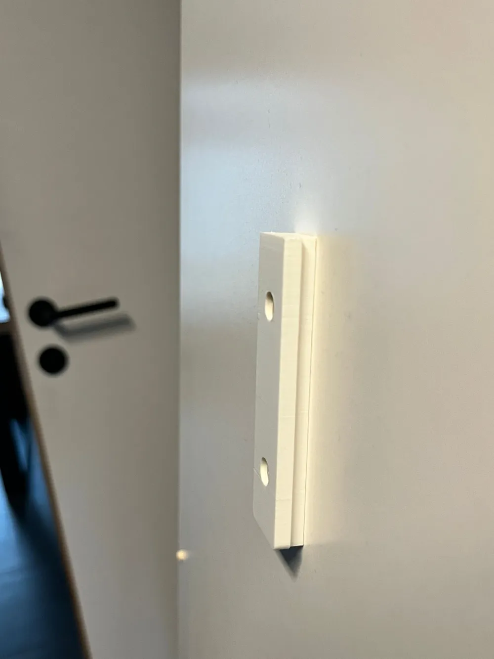 designer Wall Hook – Hidden Screws, Clean Design - Free 3D Print Model ...