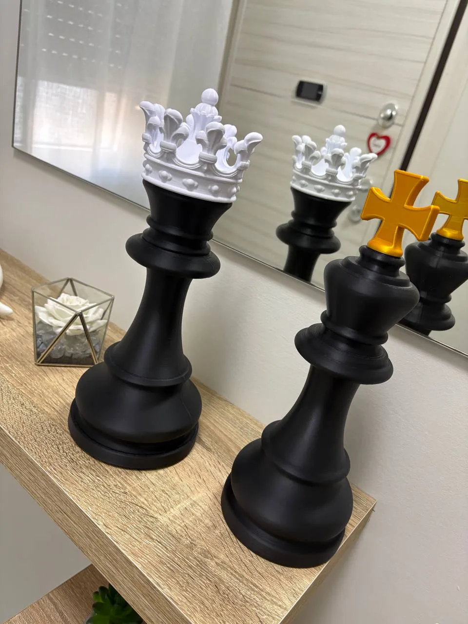 The Chessboard Queen – Elegant Decoration - Free 3D Print Model ...