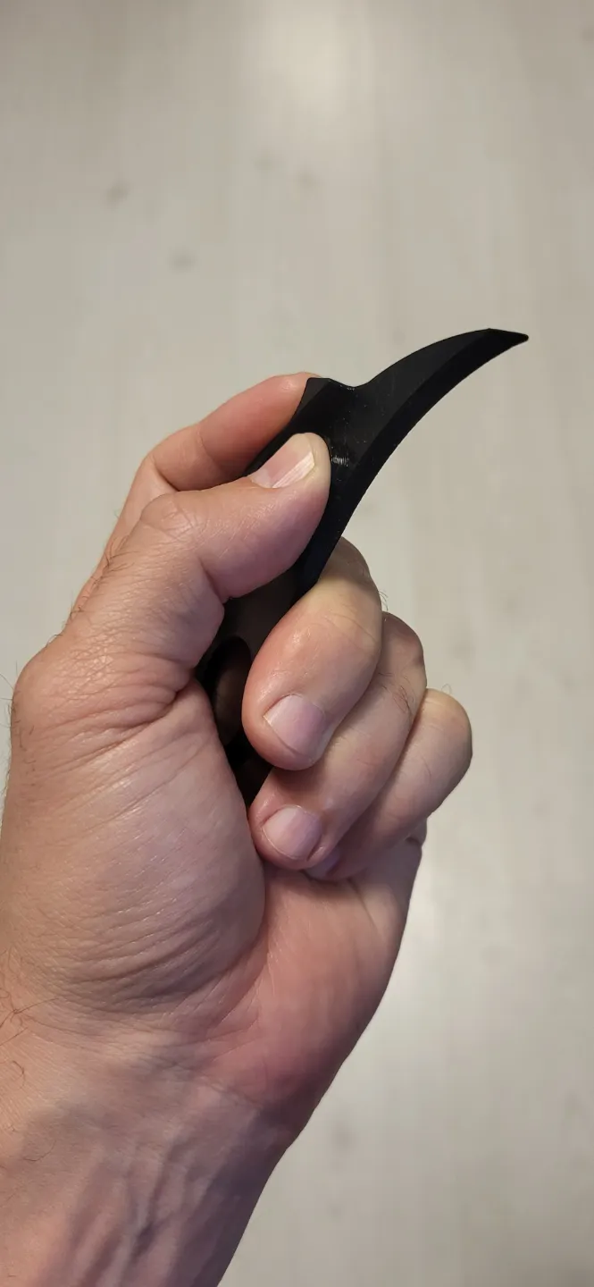 Box opener claw (left- and right handed) by martenh - MakerWorld