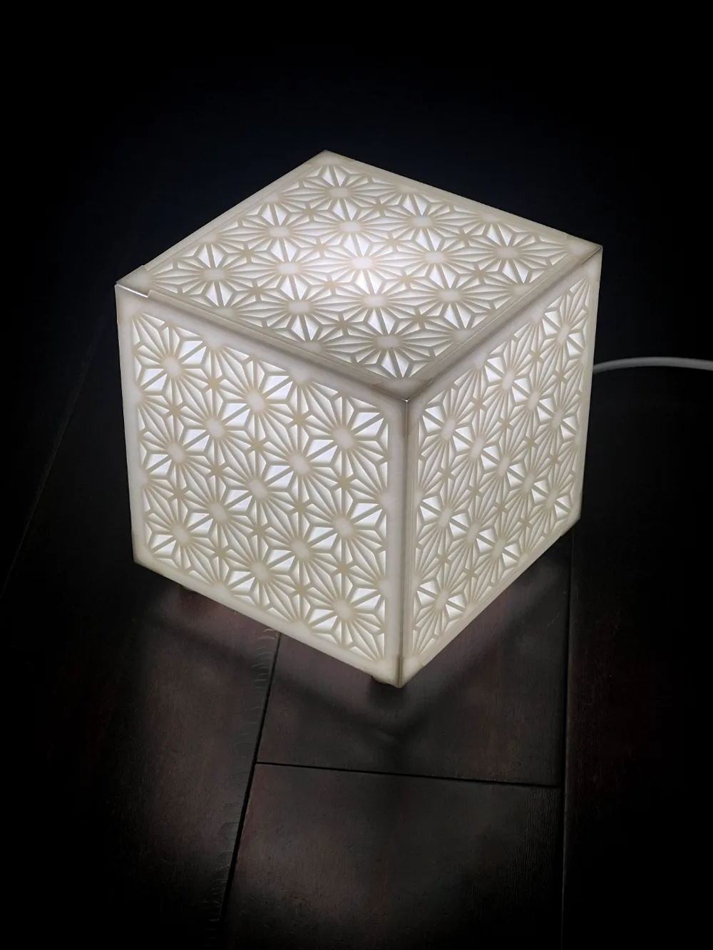 Night Lamp With Asian Traditional Pane by wuguigui - MakerWorld