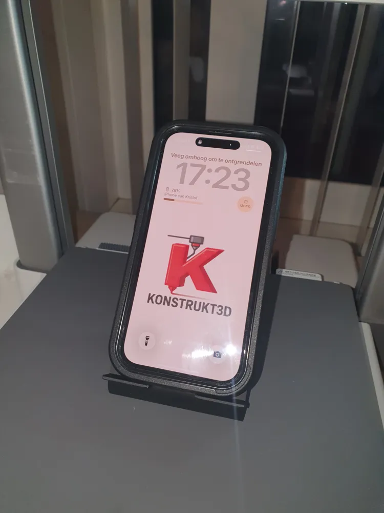 Minimalistic Phone Stand - Free 3D Print Model - MakerWorld