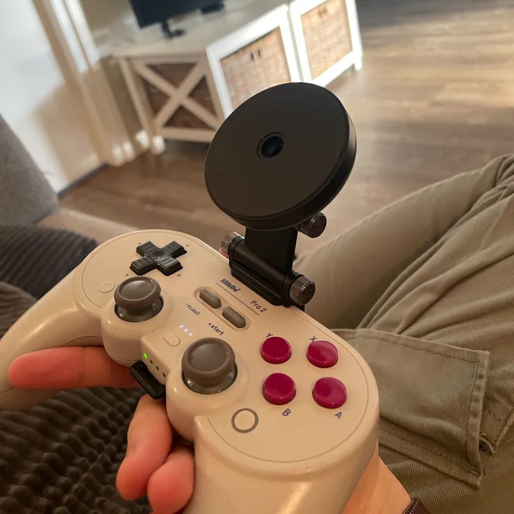 8BitDo Mobile Magsafe Clip by Colin - MakerWorld