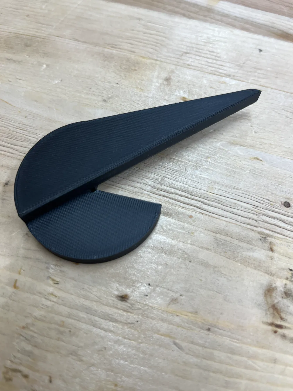 Center finding gauge by MWS - MakerWorld