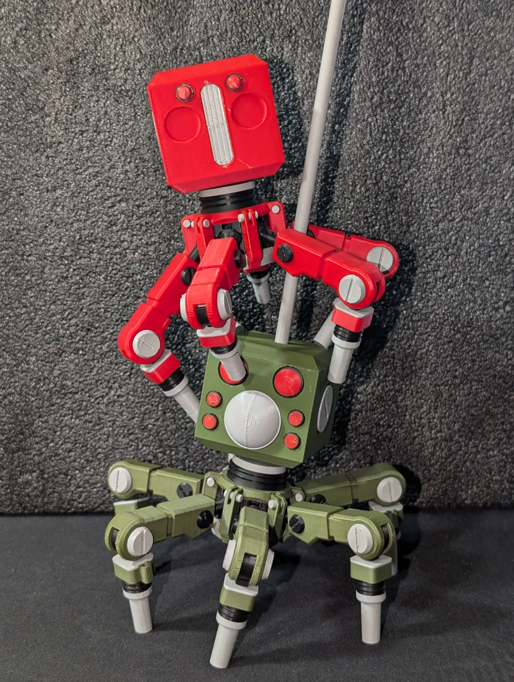 Poseable Totebots From Scrap Mechanic by Armality - MakerWorld