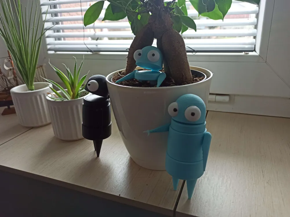 R. E. P. O. character (Semibot) tumble Q by Inv4d3r MakerWorld ...