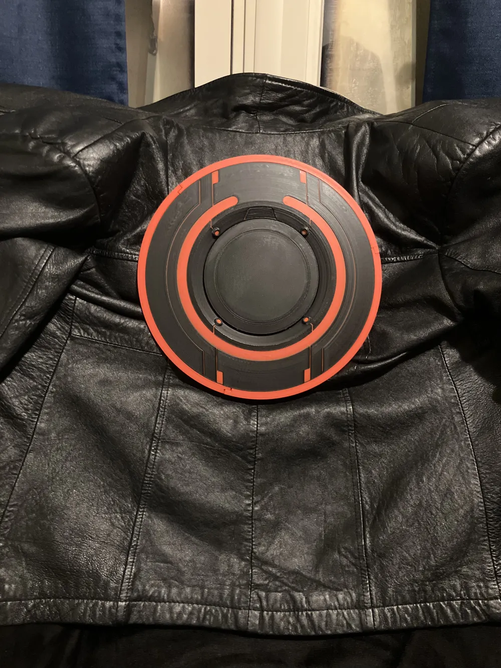 Identity Disc BACK MOUNT - TRON: Legacy by doctorduck2000 MakerWorld ...