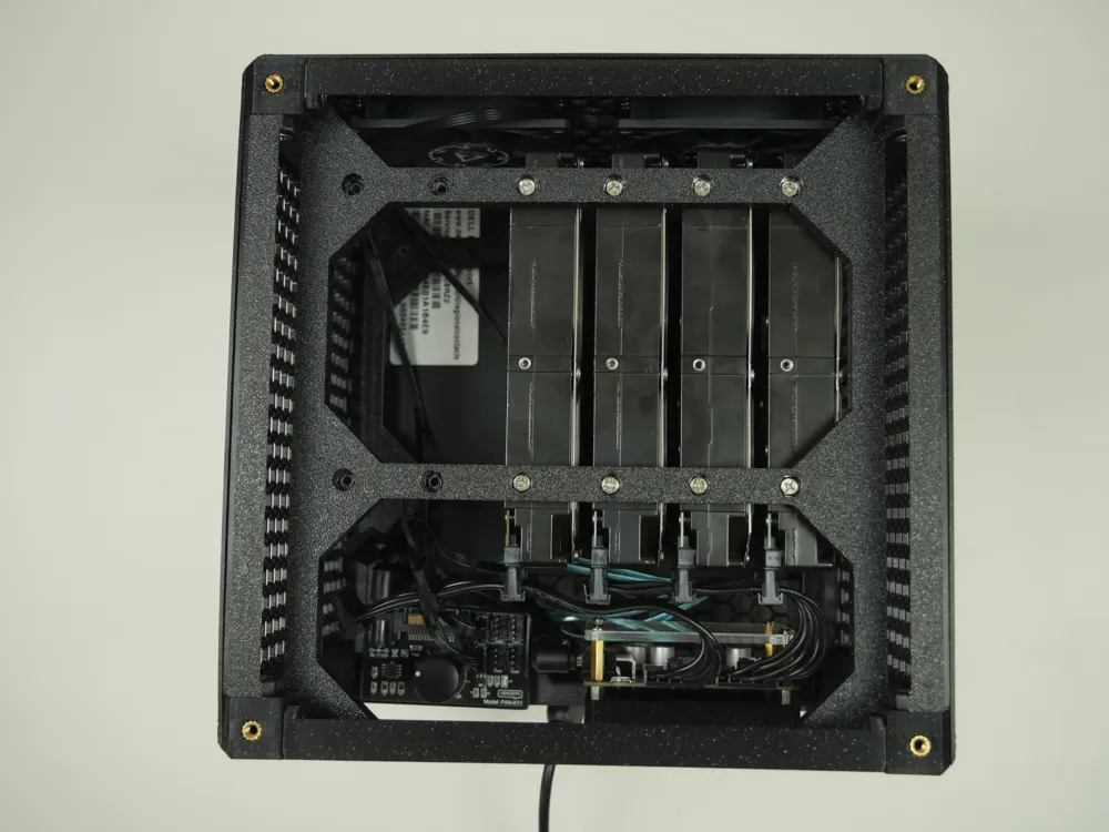 Dell Optiplex 3,5,7000 Series 6 bay HDD for NAS - Free 3D Print Model ...