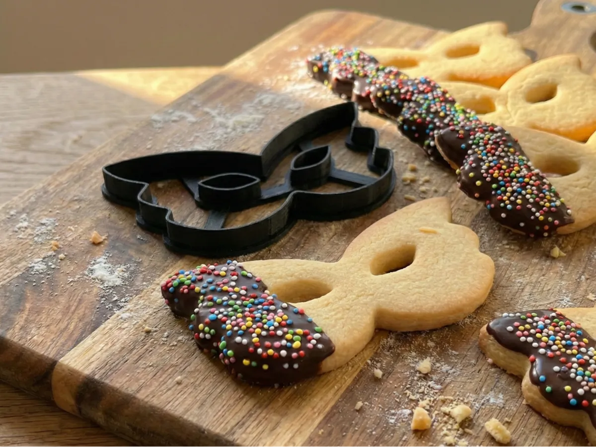 Carnival mask cookie cutter - Free 3D Print Model - MakerWorld