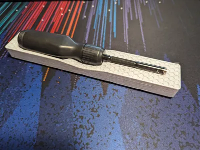 LTT Screwdriver Holder (+Gridfinity) by Schef - MakerWorld