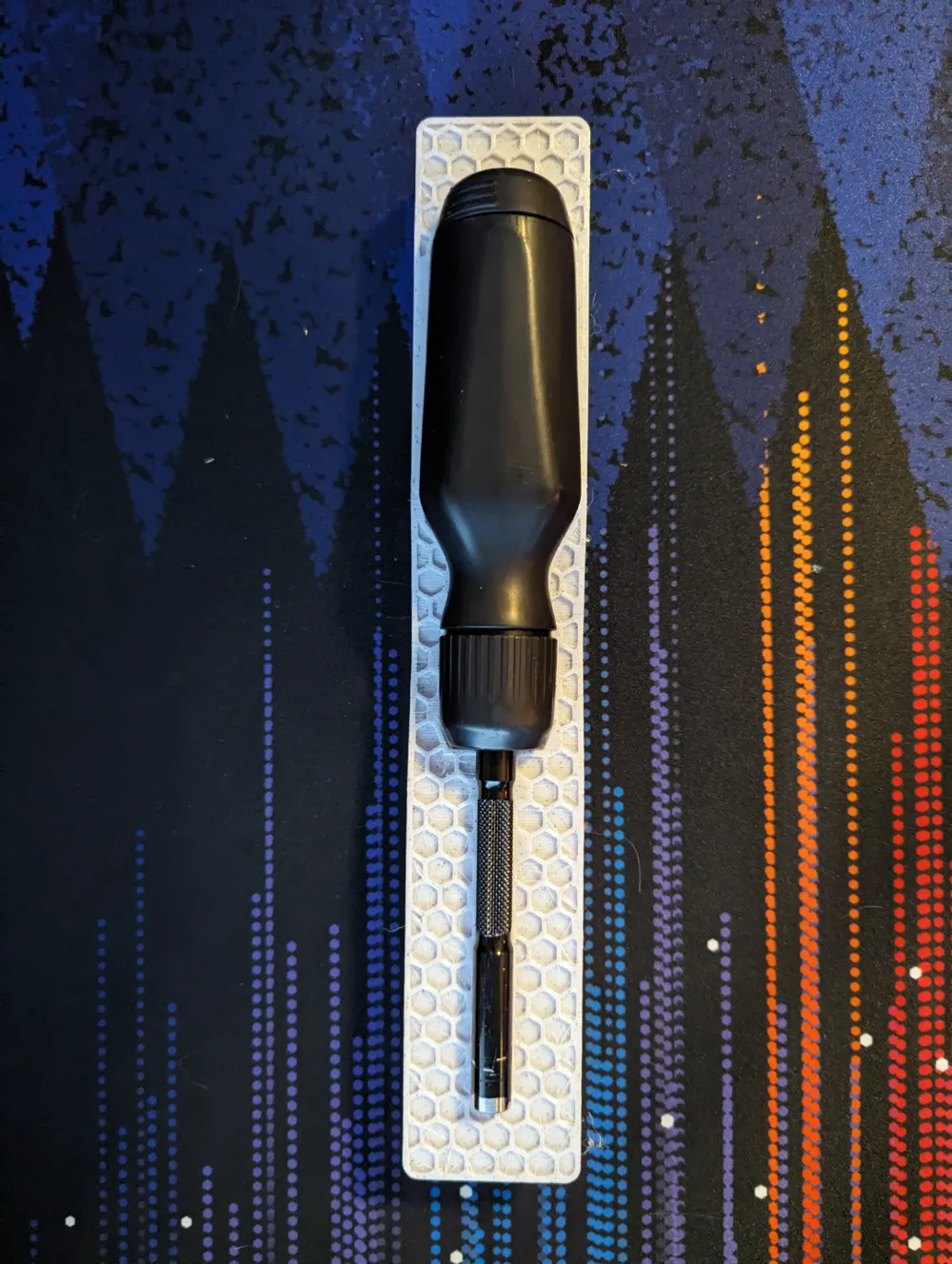 LTT Screwdriver Holder (+Gridfinity) by Schef - MakerWorld