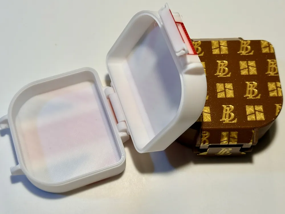 Retainer, mouth guard, braces case - Free 3D Print Model - MakerWorld