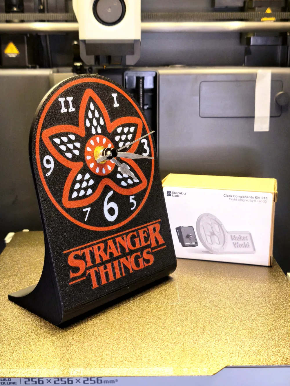 Stranger Things Demogorgon Clock by Aleksandr MakerWorld: Download Free ...