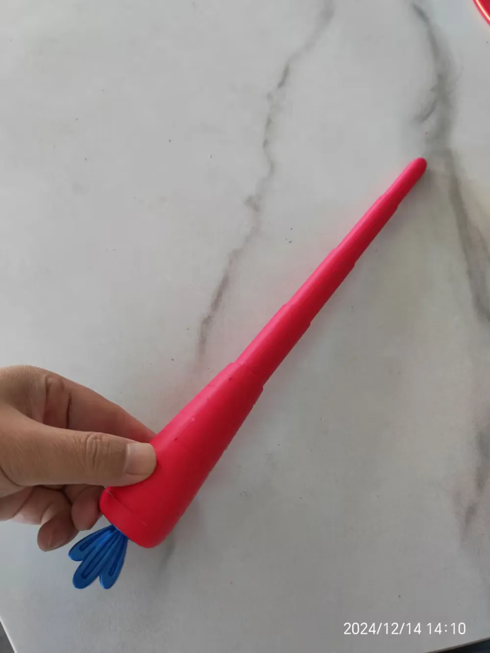Articulated Radish Spiral Retractable Sword No Supports Threaded