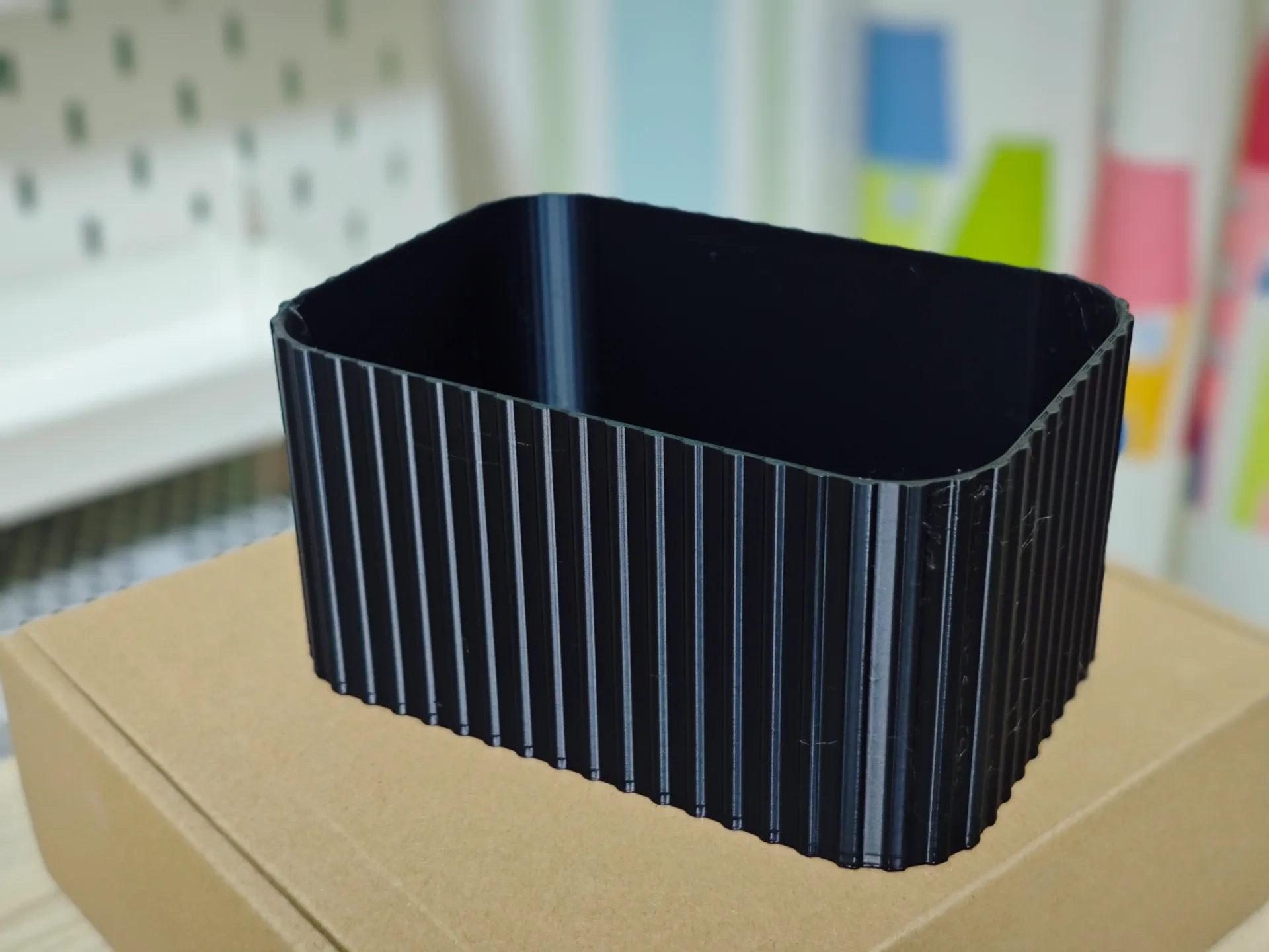 Shipping container style storage box by AtamiSquare MakerWorld ...