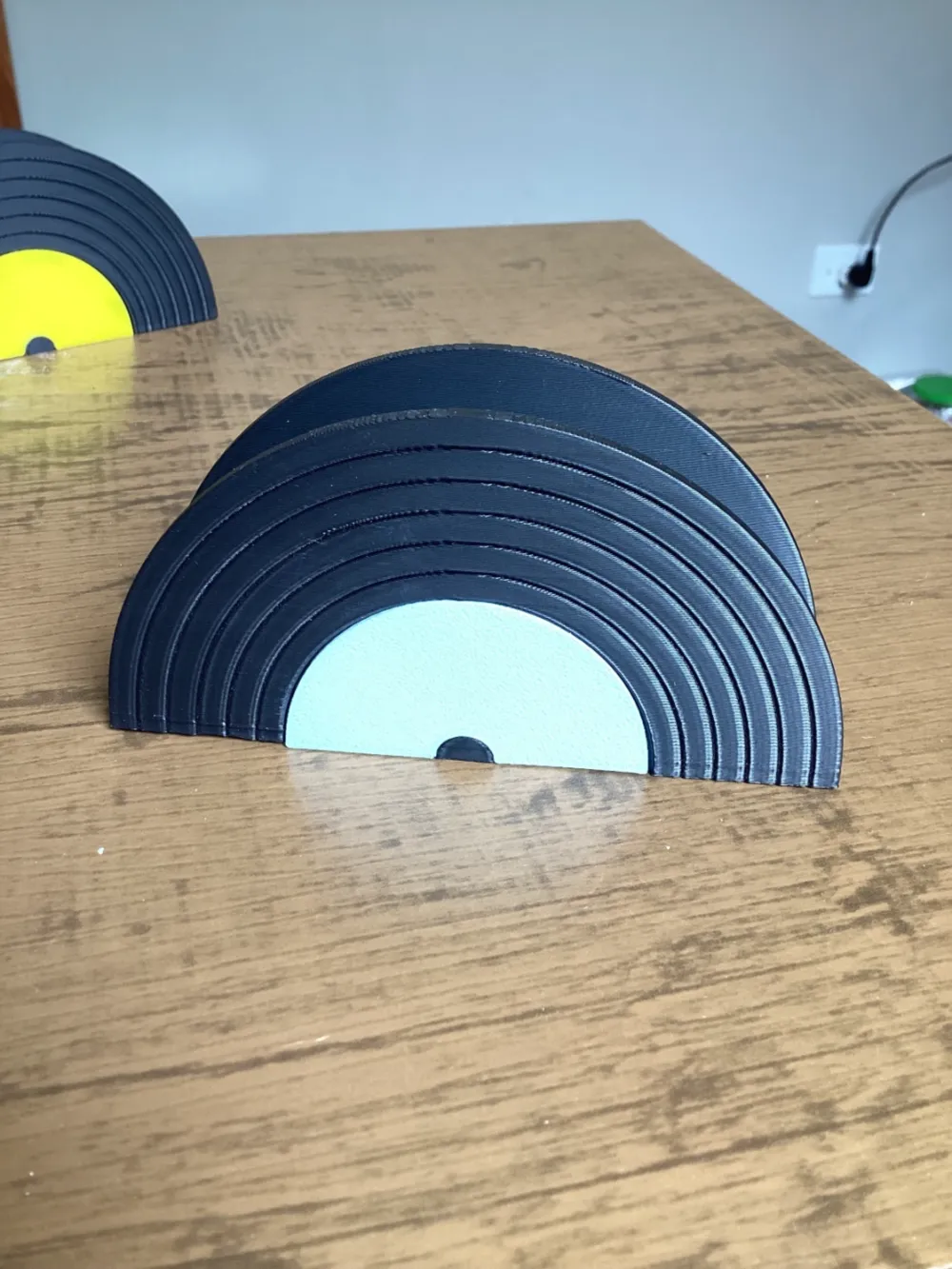 Vinyl Napkin Holder by Yan Camarotto - MakerWorld