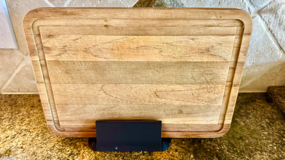 Chopping Board holder Remixed by TechSam - MakerWorld