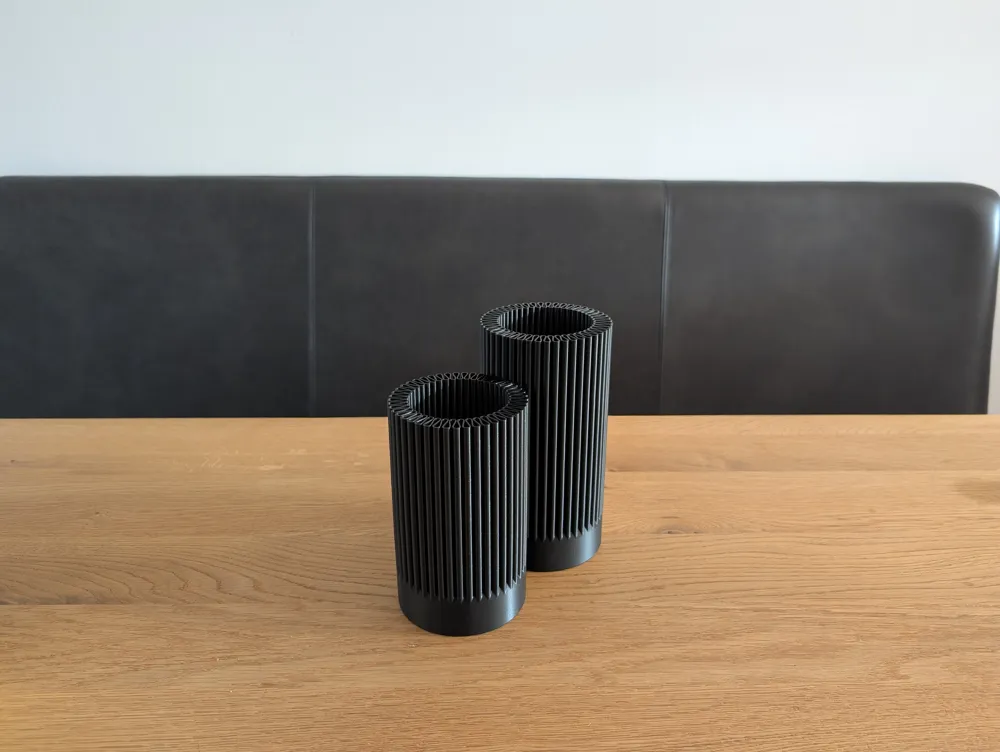 Modern Vase 2 - Infinite by Benjamin Kott - MakerWorld