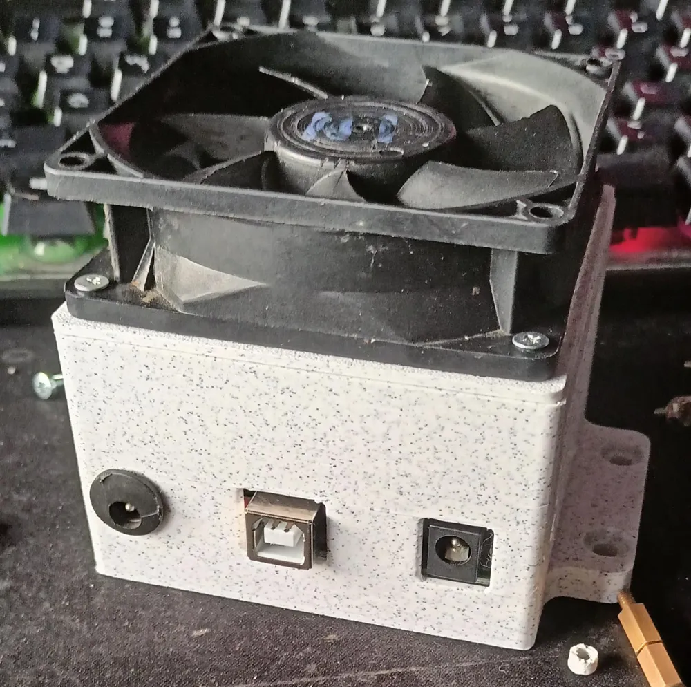 80mm fan mesh + Arduino Uno CNC Shield case by stachu MakerWorld ...