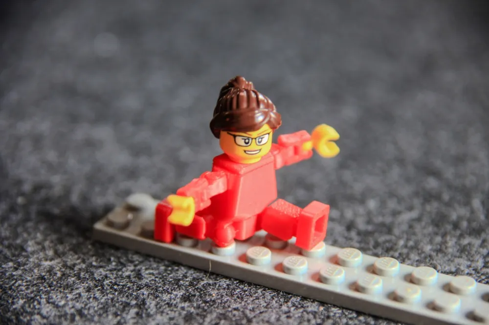 Legos inspired action minifigure - Free 3D Print Model - MakerWorld
