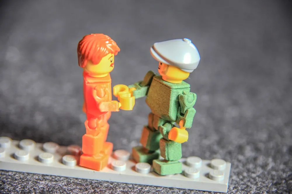 Legos inspired action minifigure - Free 3D Print Model - MakerWorld