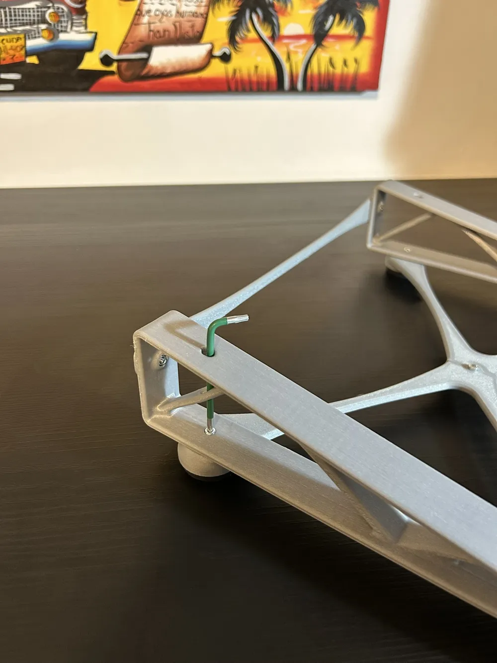 16" Laptop Stand with Bambu Lab Feet - Free 3D Print Model - MakerWorld