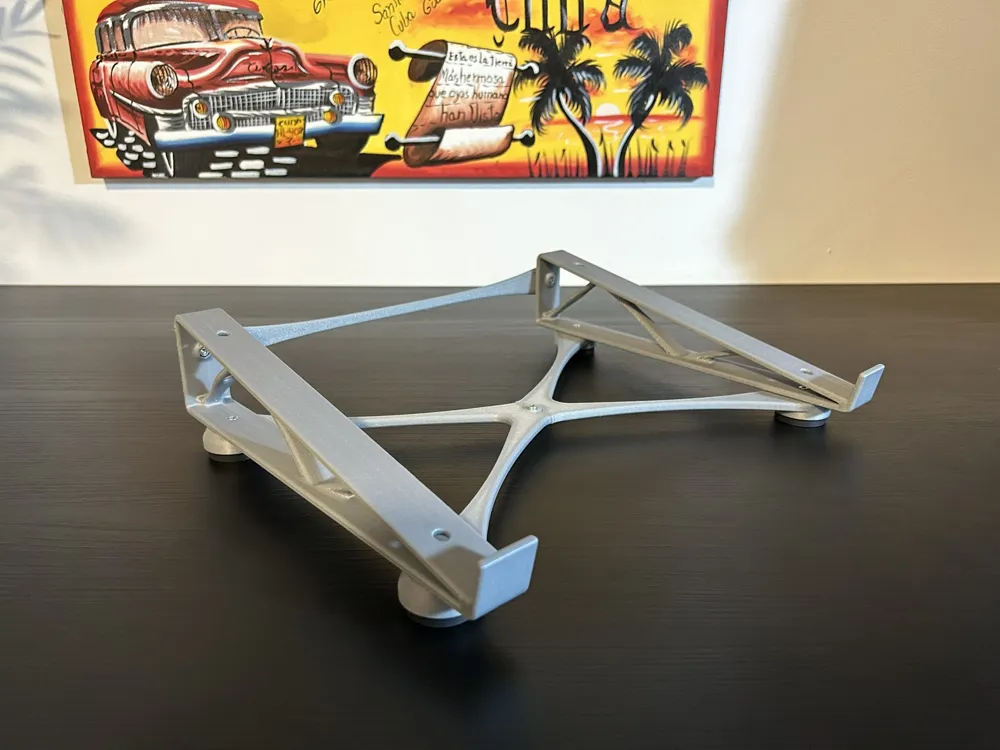 16" Laptop Stand with Bambu Lab Feet - Free 3D Print Model - MakerWorld