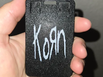 Minions ID card/badge holder Remixed by Valeria Momo & Mattia ...