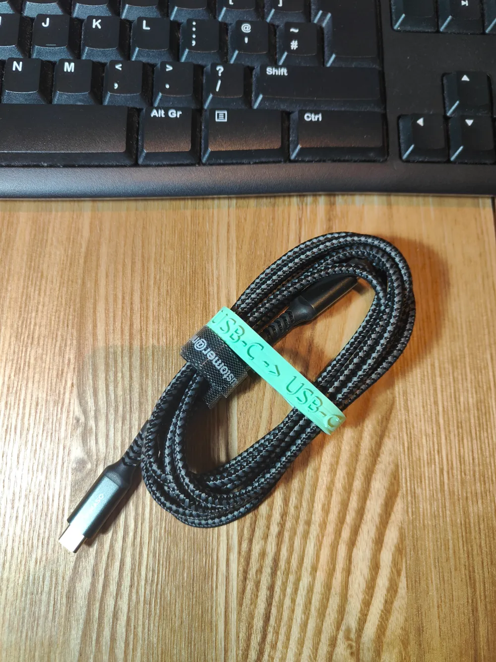 Cable Holder labelled, organiser, USB, USB-C, HDMI by ProjectFilament ...