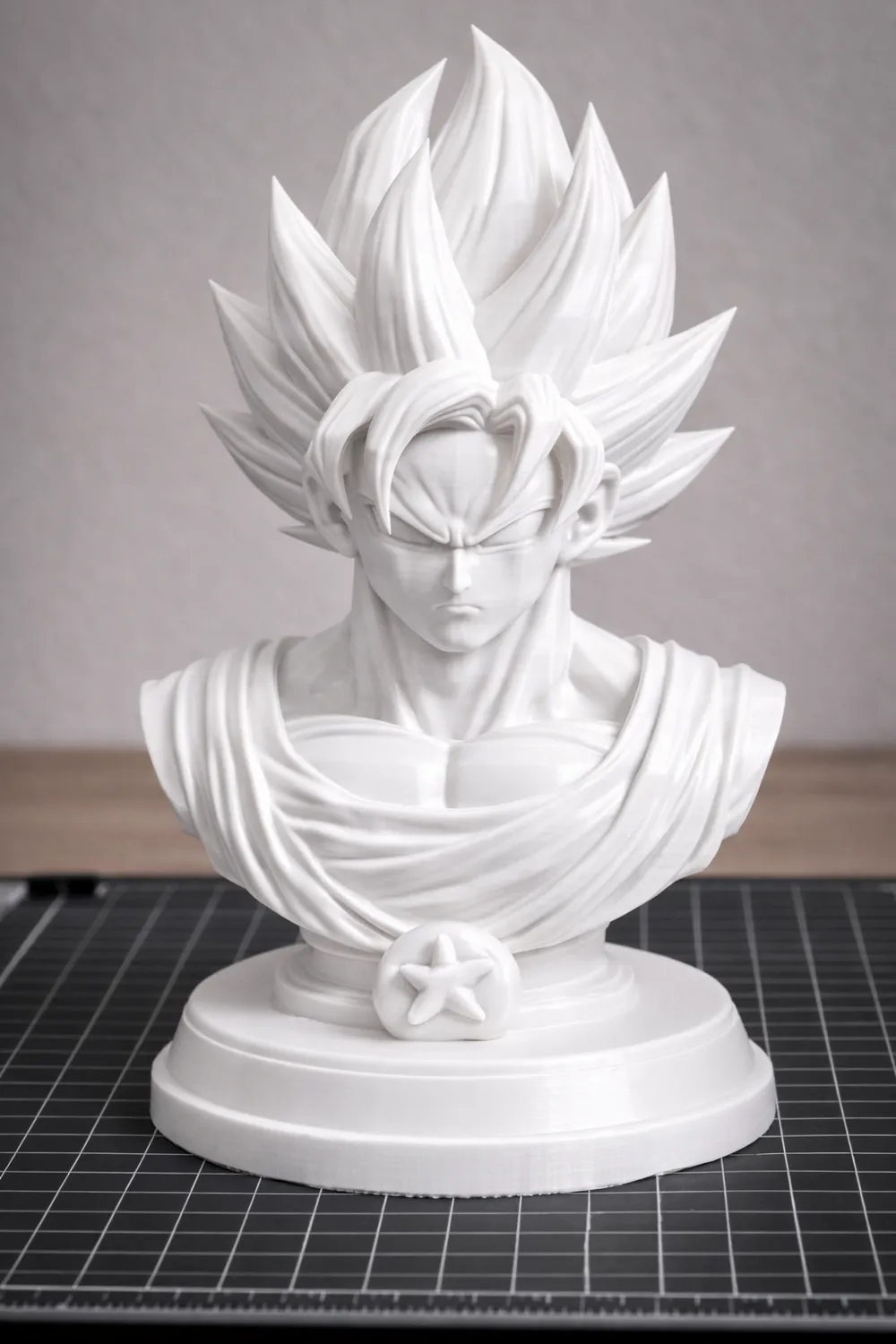 Goku Super Saiyan Bust (Dragon Ball Z) - Free 3D Print Model - MakerWorld
