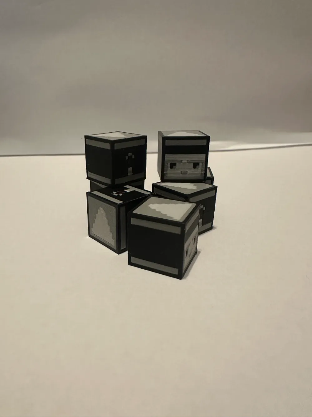 Minecraft Observer by ian MakerWorld: Download Free 3D Models