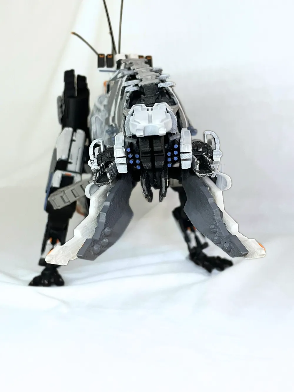 Thunderjaw Posable 75cm - Free 3D Print Model - MakerWorld