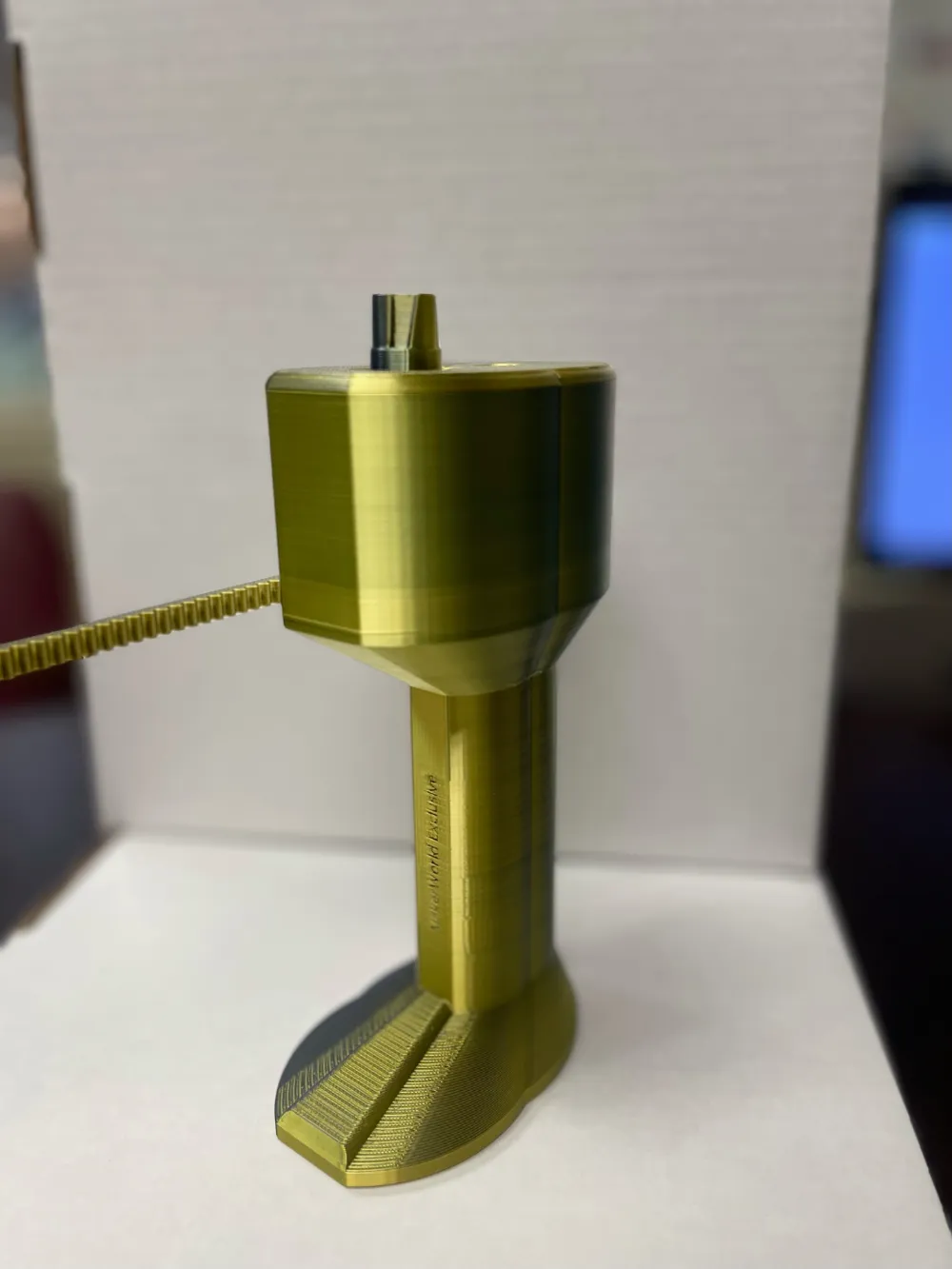 Propeller Launcher (No Glue/No Hardware) - Free 3D Print Model - MakerWorld
