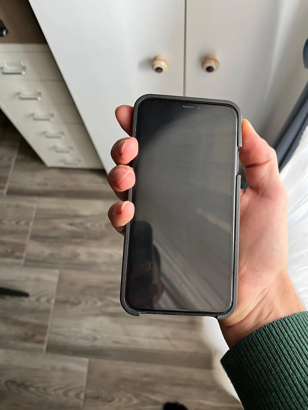 Iphone Xr/11 cover - Free 3D Print Model - MakerWorld