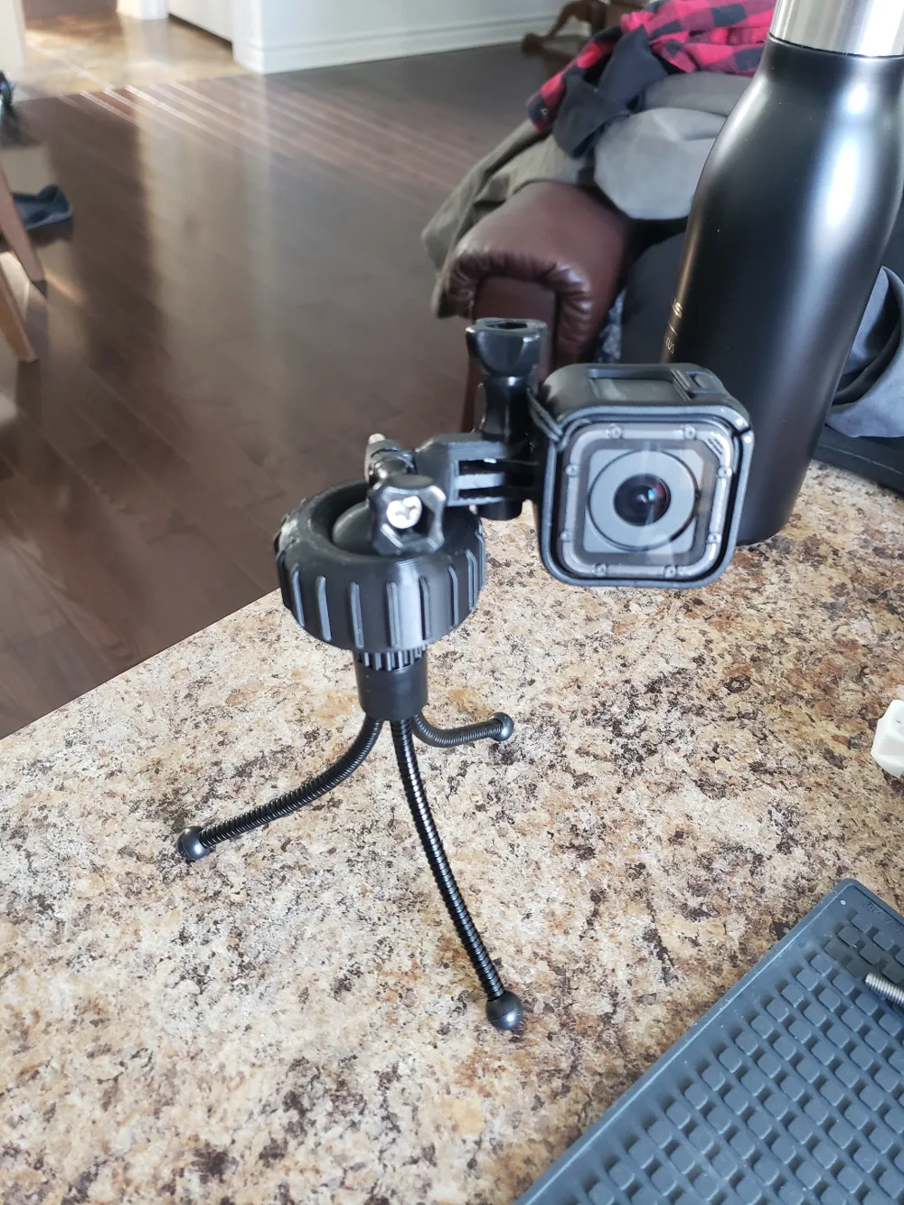 Gopro Microphone / Camera stand ball-joint mount by Nienscecco - MakerWorld
