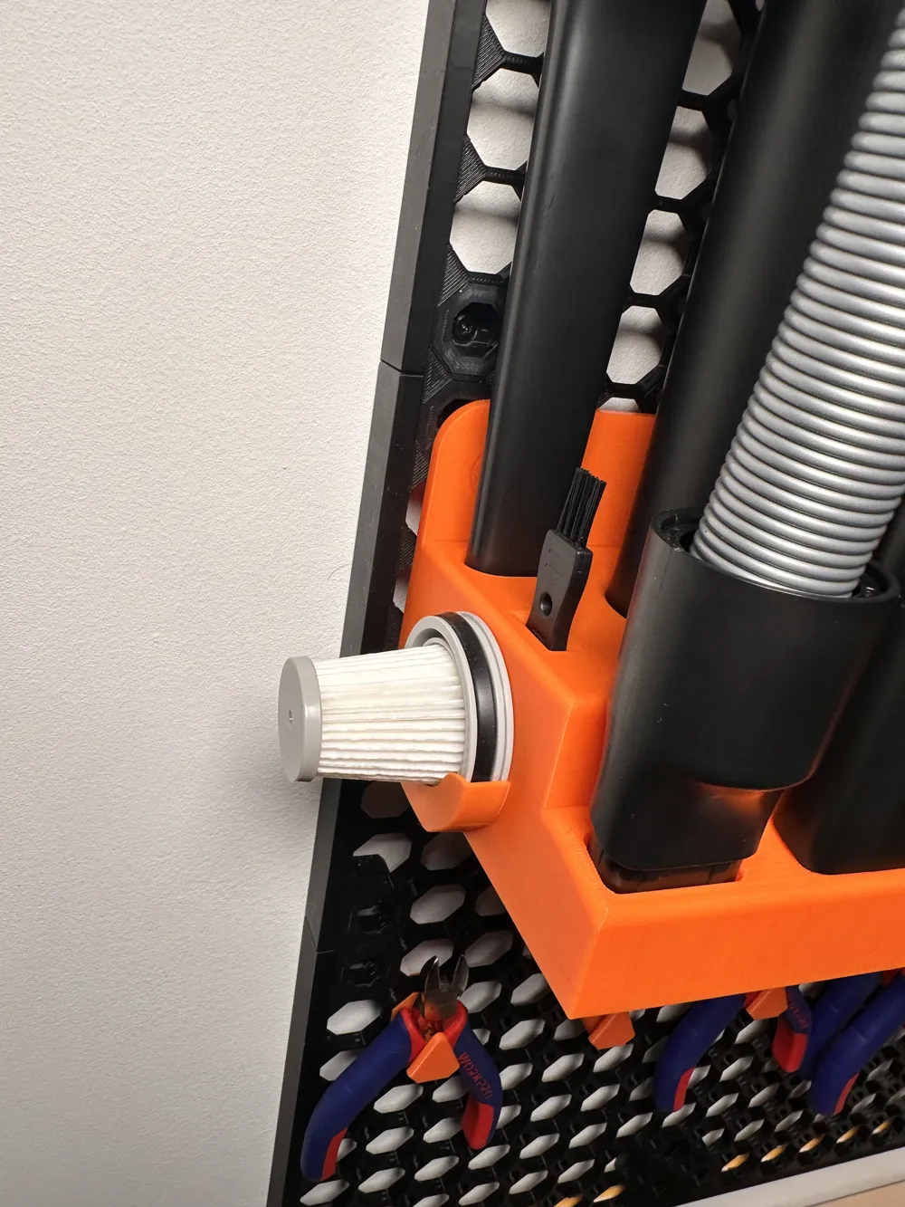 Multiboard Holder for Fanttik Slim V8 Apex - Free 3D Print Model ...