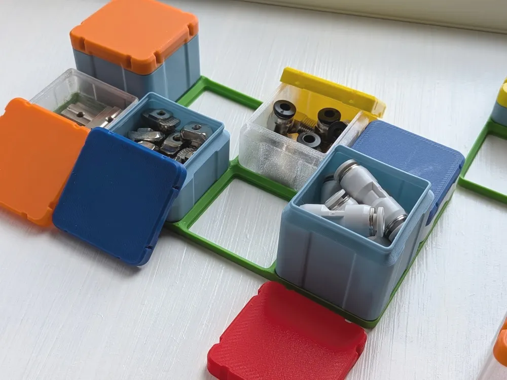 Gridfinity 1x1 Bins – Snap Lid - Free 3D Print Model - MakerWorld