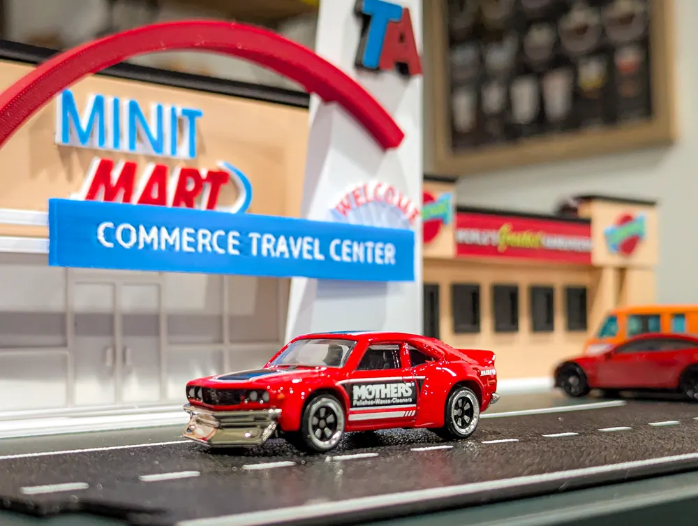 Fuddruckers Restaurant & Minit Mart Travel Center by LAYRLAB MakerWorld ...