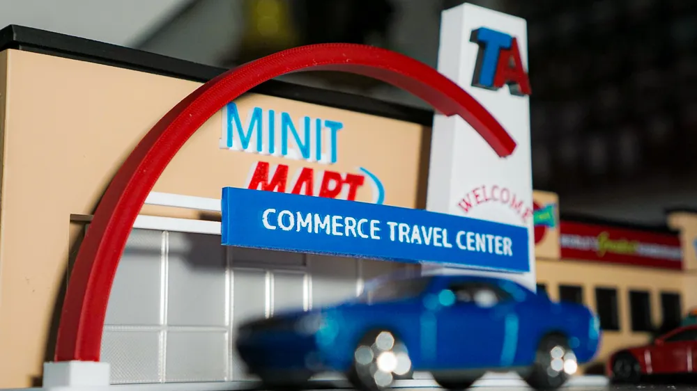 Fuddruckers Restaurant & Minit Mart Travel Center by LAYRLAB MakerWorld ...